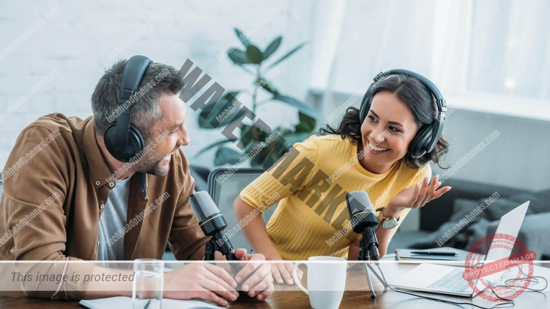 Top 5 Best Headphones for Podcasting - Complete Guide 2021